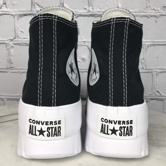 Converse | Shoes | Converse Chuck Taylor All Star Adult Unisex ...